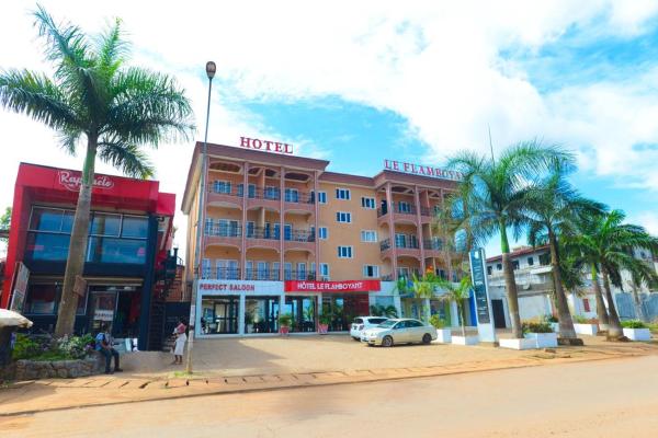 Hôtel Le Flamboyant - Yaounde