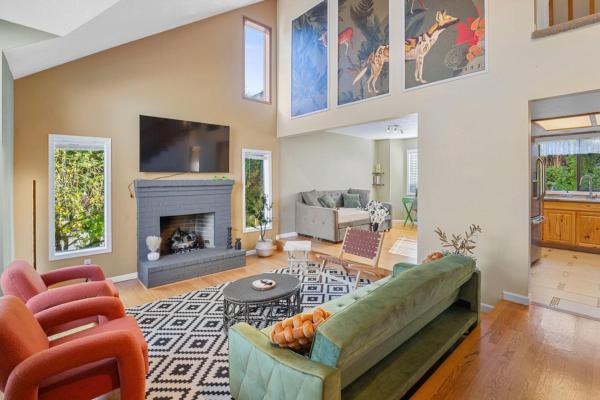 Bridging The Gorge And City To Your Cozy Home - Gresham, OR