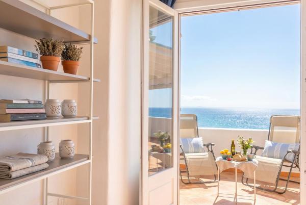 Castel Sardo Grande Attico Con Spettacolare Vista Mare Veranda E Spiaggia - Castelsardo