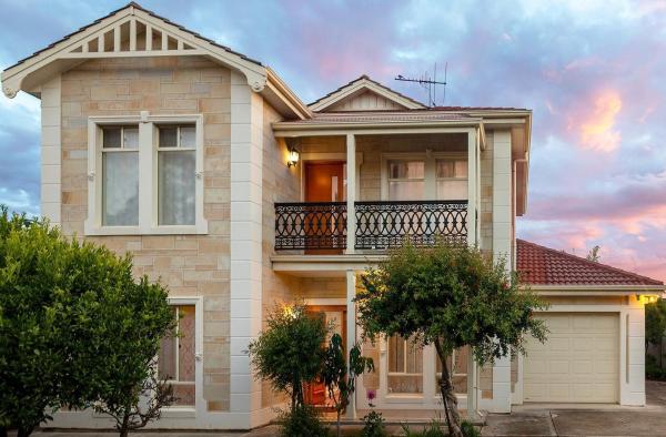 Seacombe Gardens House - Adelaide