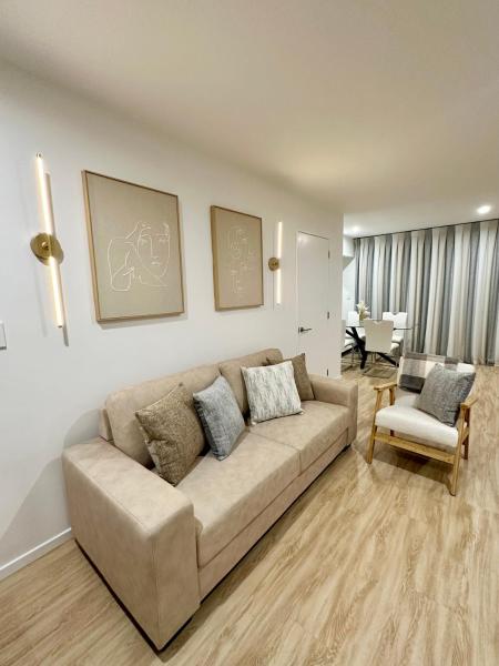 Double Room With Private Bath In Christchurch 10 Mins Away From Airport - West Coast