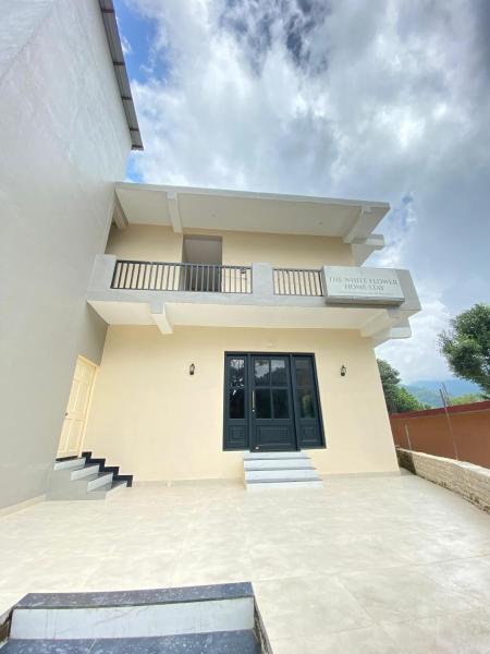 The White Flower Homestay - Naukuchiatal