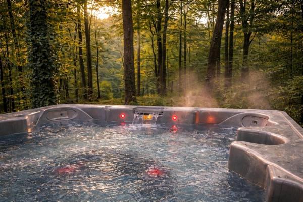 Architectural Woodland Spa Estate - 2 Hot Tubs - Bristol Airport (BRS)