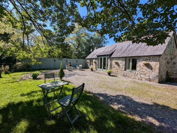 Cosy Highland Cottage - Loch Lochy