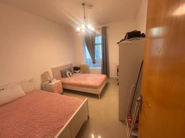 Private Room Only For Girls - Dubai