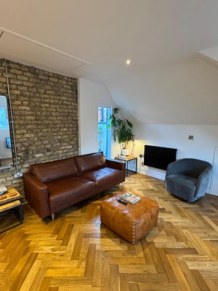 Luxury One Bed Penthouse Apartment In Central Dublin D2 - Dublin