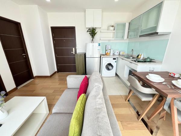 Luxury Condo Near Old City On Changklan Road 820 - Chiang Mai