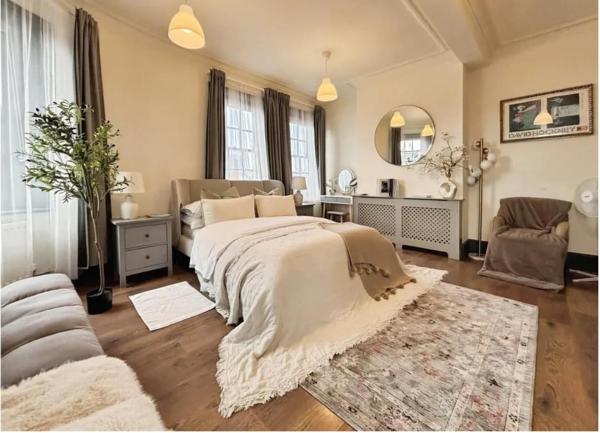 The Stage Door - 3br In Central Tunbridge Wells - Sleeps Up To 7 People - Royal Tunbridge Wells