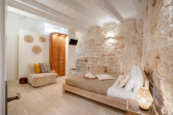Old Tuff Apartments - Polignano a Mare