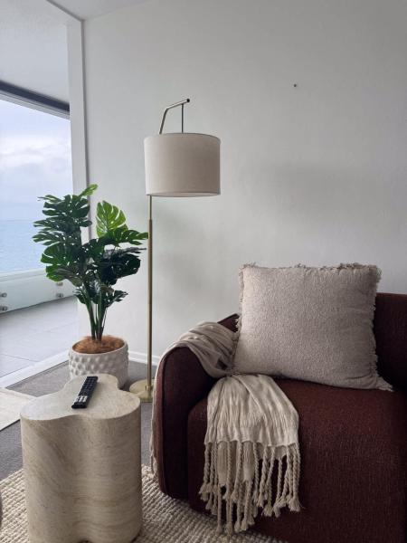 Cliffside 3br With 180 Ocean Views - Coogee