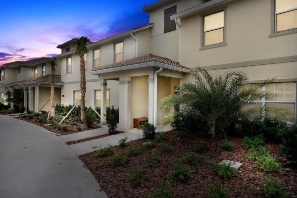 Four Bedrooms W/ Pool Townhome 4841 - Orlando