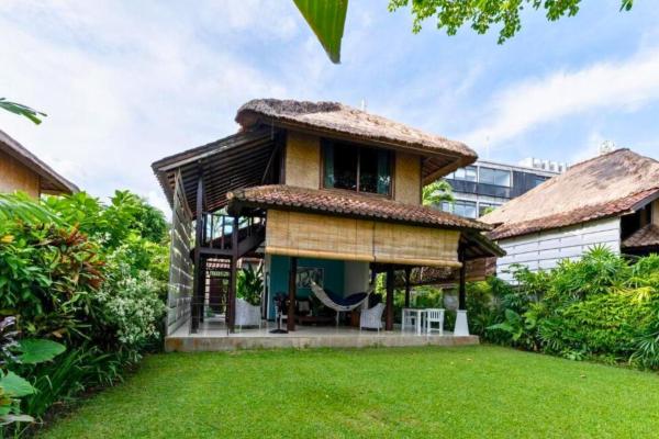 Calinda Tropical 1 Br Bungalow With Garden View - Legian