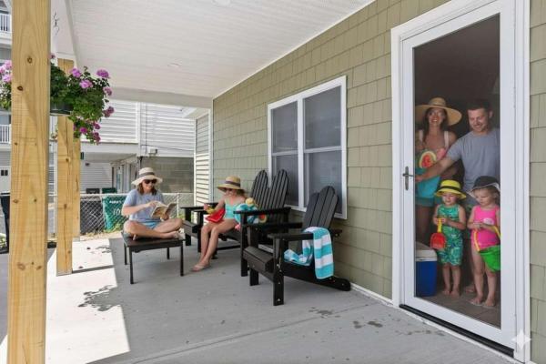 Fully Renovated Steps To Beach The Americana - Hampton, NH