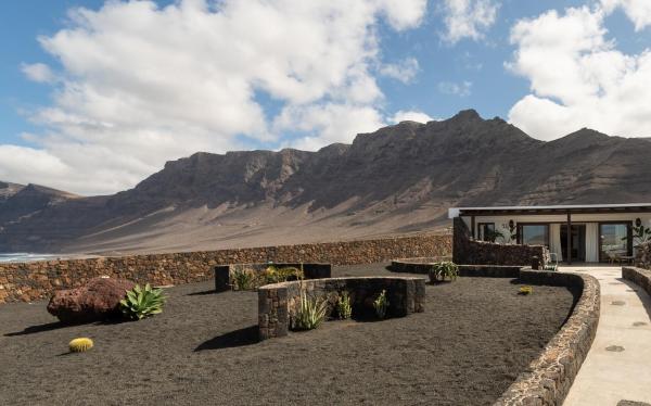 Canaryislandshost I Taguluche - Teguise