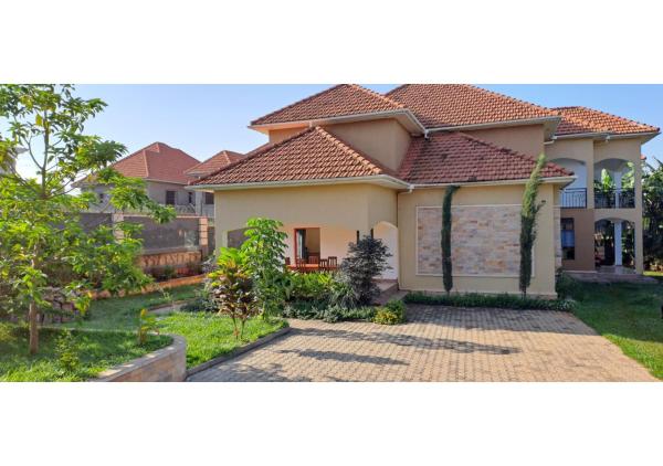 Banks Boutique Inn - Kampala