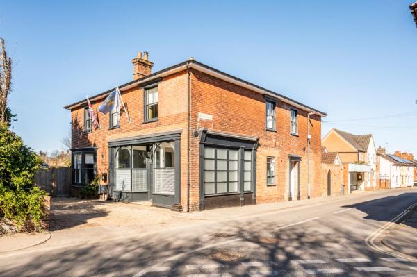 The Leiston, 1 Valley Road - Saxmundham