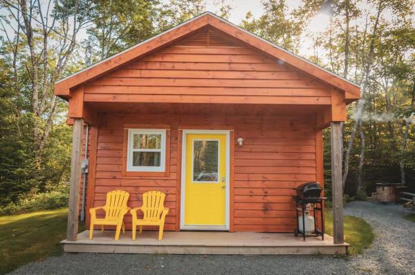 Lawrencetown Lodge - The Maple Studio - Halifax, Canada