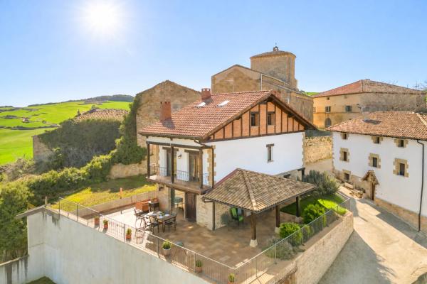 Gran Casa Rural Con Barbacoa Ideal Para Familias - Navarra