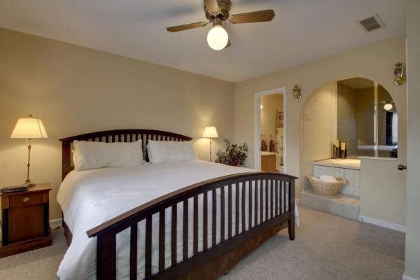 Rivers Edge Condo 902 - Helen, GA