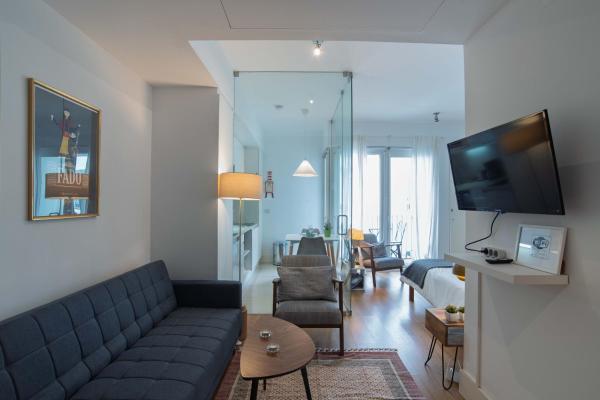 Santa Catarina Apartment - No Centro Da Cidade Com Garagem, Perto Do Timeout Market - Renovado - Lisboa