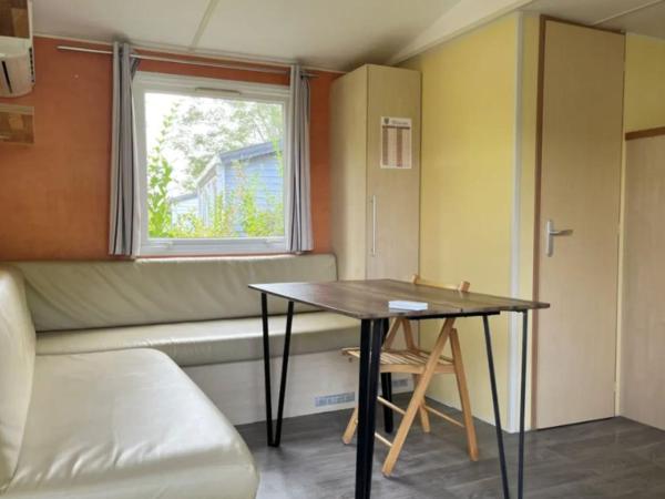 Mobil-home Familial Pour 5 à Angicourt - Api-1-52-1714 - Creil