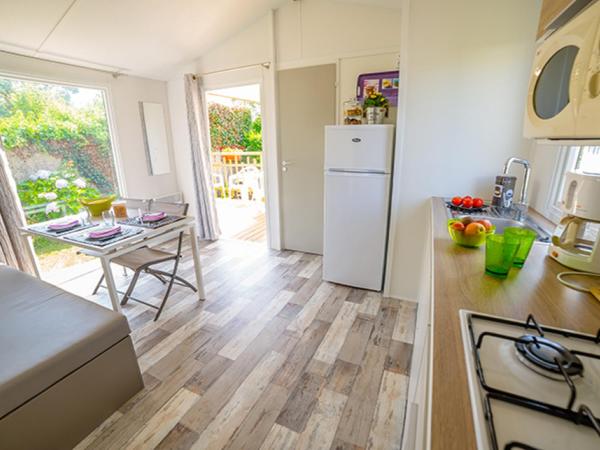 Mobil-home 2 Chambres Avec Terrasse - Api-1-52-1740 - Lacaune