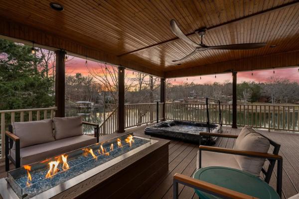Lake House Fire Table Sunset - Rock Hill, SC