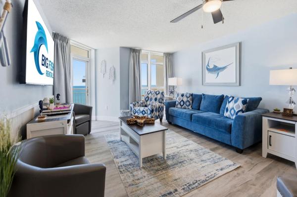 New Baywatch Renovated W Direct Oceanfront Views - North Myrtle Beach, SC