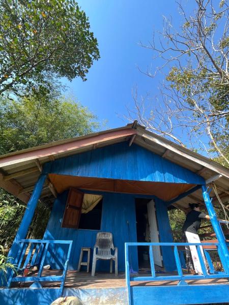 Gunny Bungalow Blue Room 2 - Ranong