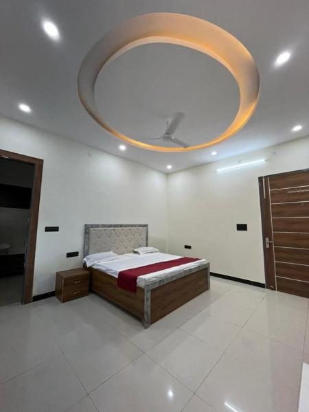 The Royal Resort - Saharanpur