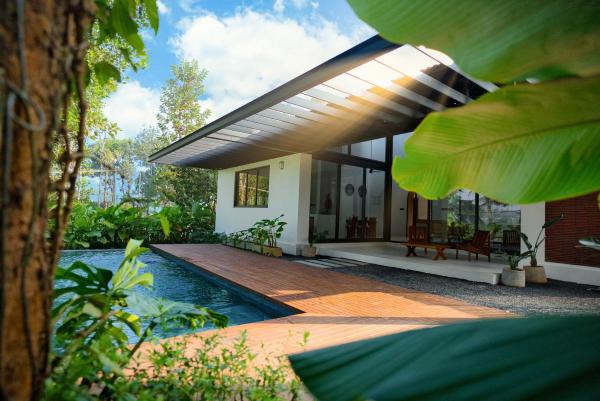 The Villa - Premium Private Pool Villa - Kerala