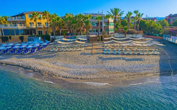 Club Monte Carlo Hotel - Konakli