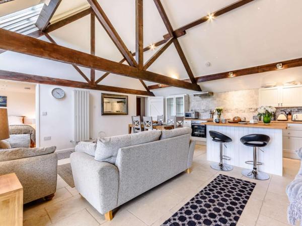 3 Bed In Chippenham Oc-77334 - Chippenham