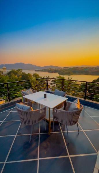 Saga By Lake - Udaipur