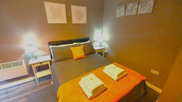 The Savile - 1 Bed Apartment Near Host & Leeds City Centre - Yorkshire