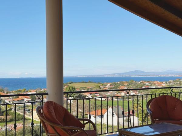 Sunny Sea View Apartments In Nea Potidea - Grecia