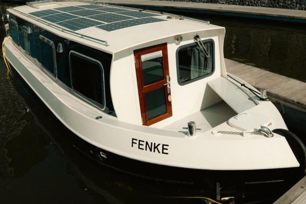 New Houseboat Center Amsterdam 'Fenke' - Amsterdam