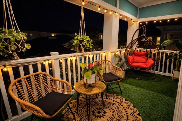 Boho Boutique Retreat - Pool - Gym - Private Patio - Odessa, Florida, FL