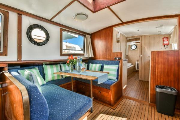Authentic Houseboat City Center 'Loosdrecht' - Amsterdam