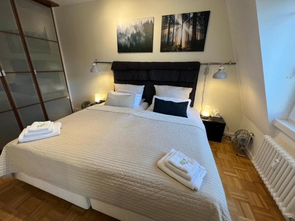 Sonnig, Modern, Zentral Mit Parkhaus Nebenan Checkin123 - Wiesbaden
