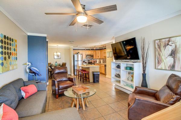 Walk To Beach! Pet-friendly Mustang Island Retreat - Tamaulipas