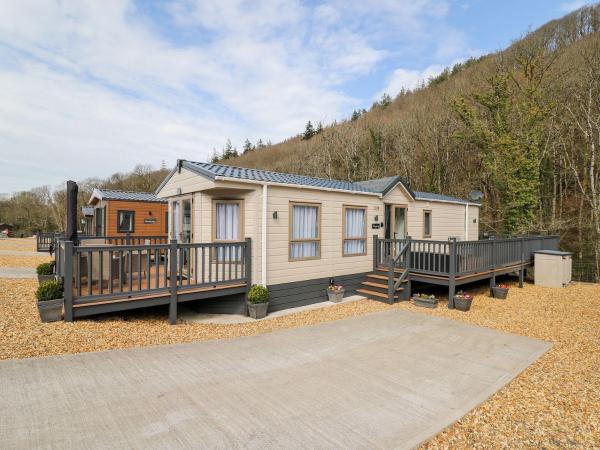33 Woodpecker Lodge - Aberaeron