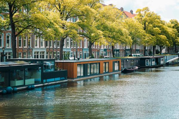 The Amsterdam Houseboat Family - De Jordaan Brand New Houseboat! - Purmerend