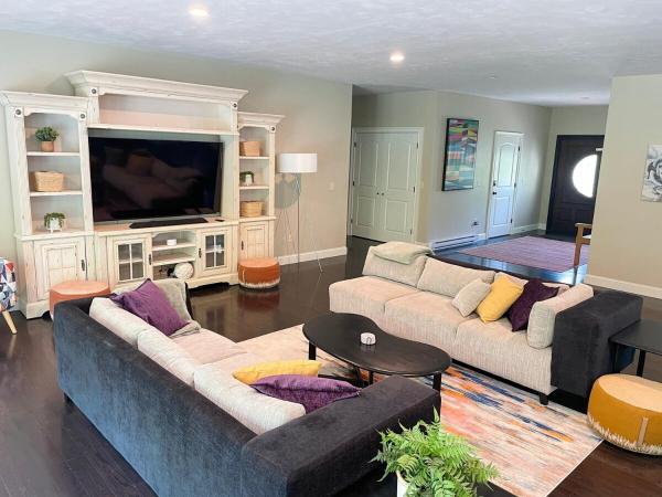 Oob Oasis - 5br Home W Private Pool Near Beach - Maine