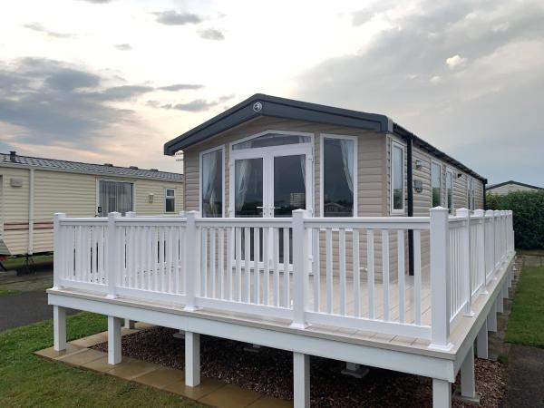 36 Cedar Court - Filey