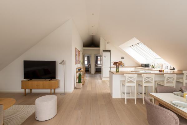 Sunlit Loft Apartment In Valby With Parking For 8 - Copenhague