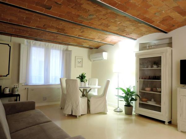 Cozy & Charming Florentine Hideaway - Florenz