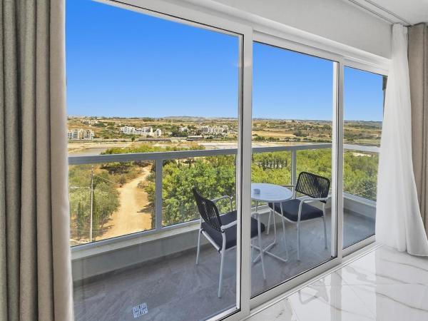 Modern 2br Apartment With Terrace Enjoying Views 3 - St Paul's Bay - Malta