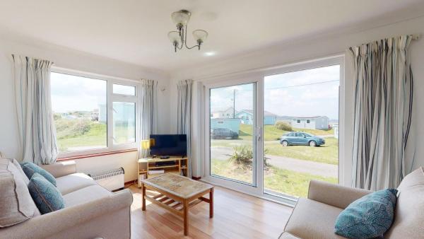 F30 Fernside, Riviere Towans - Hayle