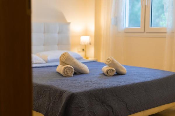 Eukalyptos 3bd Apartment With Yard In Chersonisos - Koutouloufari